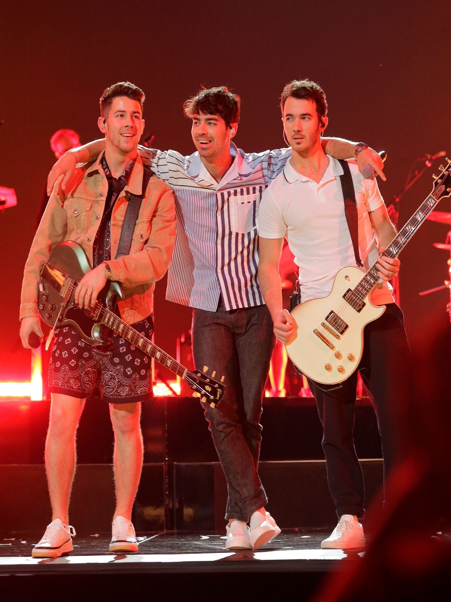 Jonas Brothers Merch - Official Merchandise